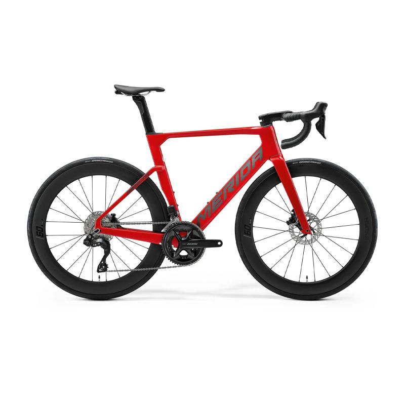 Merida Reacto 6000 – Aero racefiets met Di2 & carbon wielen